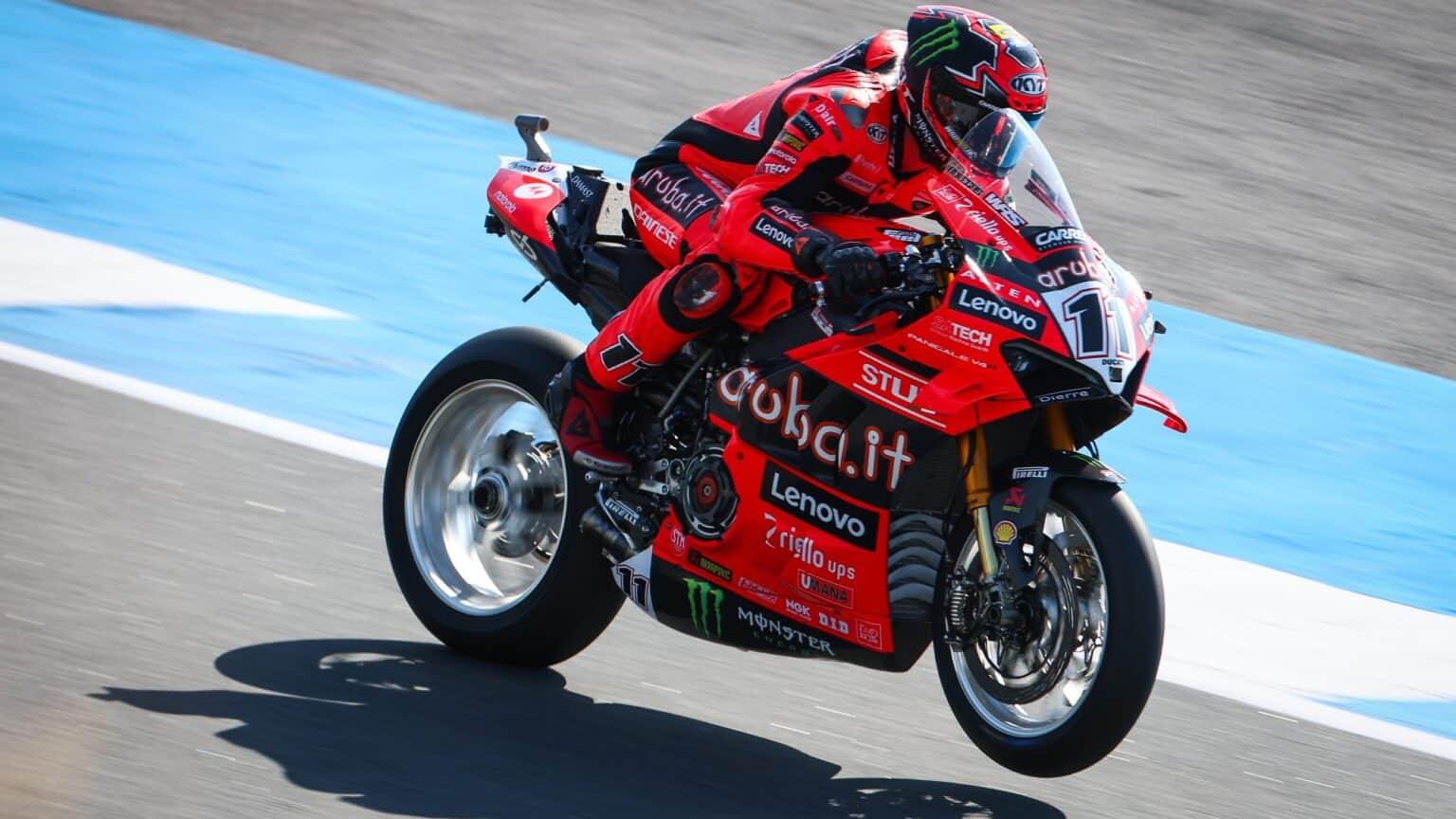 WSBK Estoril: Bulega risponde a Toprak nelle FP2! | TheLastCorner.it